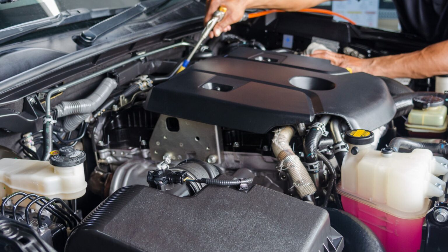 Engine Cleaning Services in Clearwater | Clearwater Ceramic Coatings